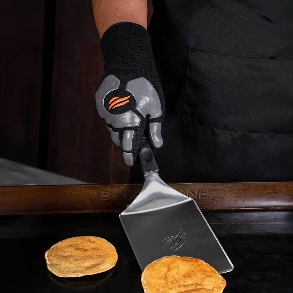 BLACKSTONE Knife Set Cutting Board, Accessories Kit, Includes 4 Piece Steak Knife Set, 3 Piece Knife Set, Griddle Cutting Board Reusable Gloves