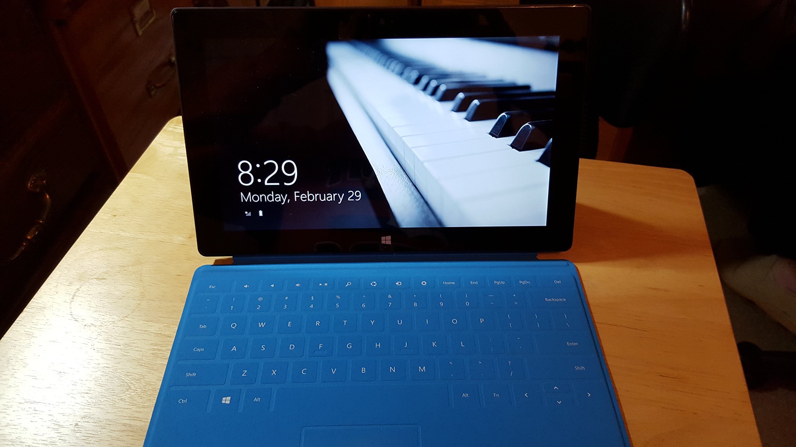 Microsoft Surface 2 64GB Tablet - Windows RT 8.1, 10.6" 1920x1080 LCD Touchscreen, 64GB Storage, 2GB Memory, Front and Rear Camera (P4W-00001)