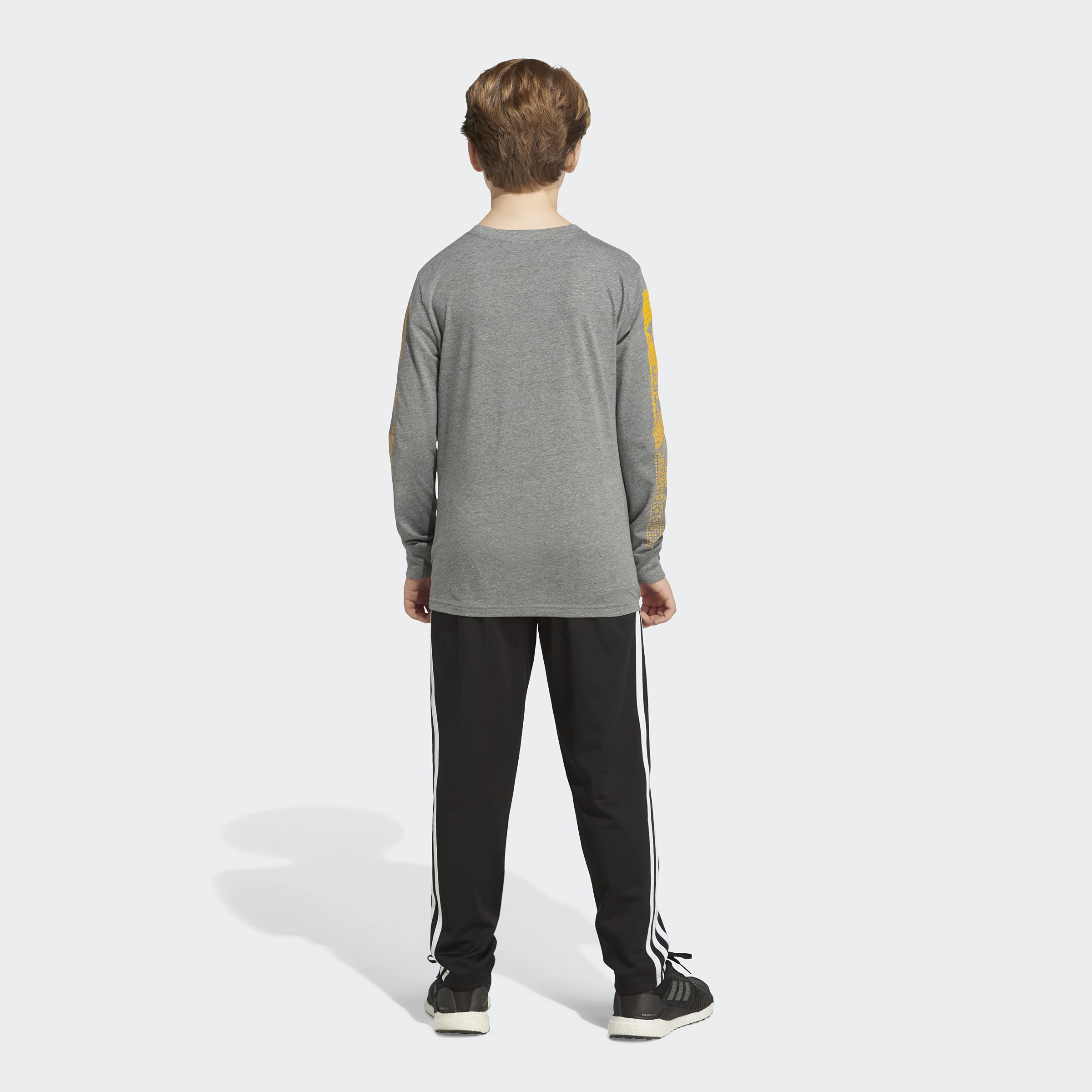 adidas Boys' Long Sleeve Pixel Brand Tee, Charcoal Grey Heather, 5