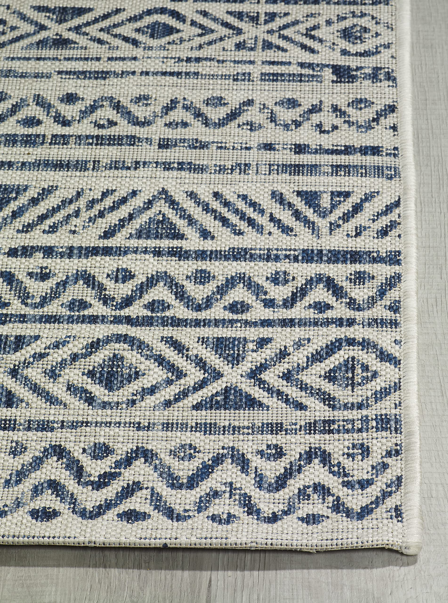 Fab Habitat Outdoor Rug - Waterproof Easy to Clean Stain Resistant - Patio Indoor Outdoor Porch Deck Balcony Entryway - Modern Abstract - Freeport - Blue - 5ft 2in x 7ft 6in