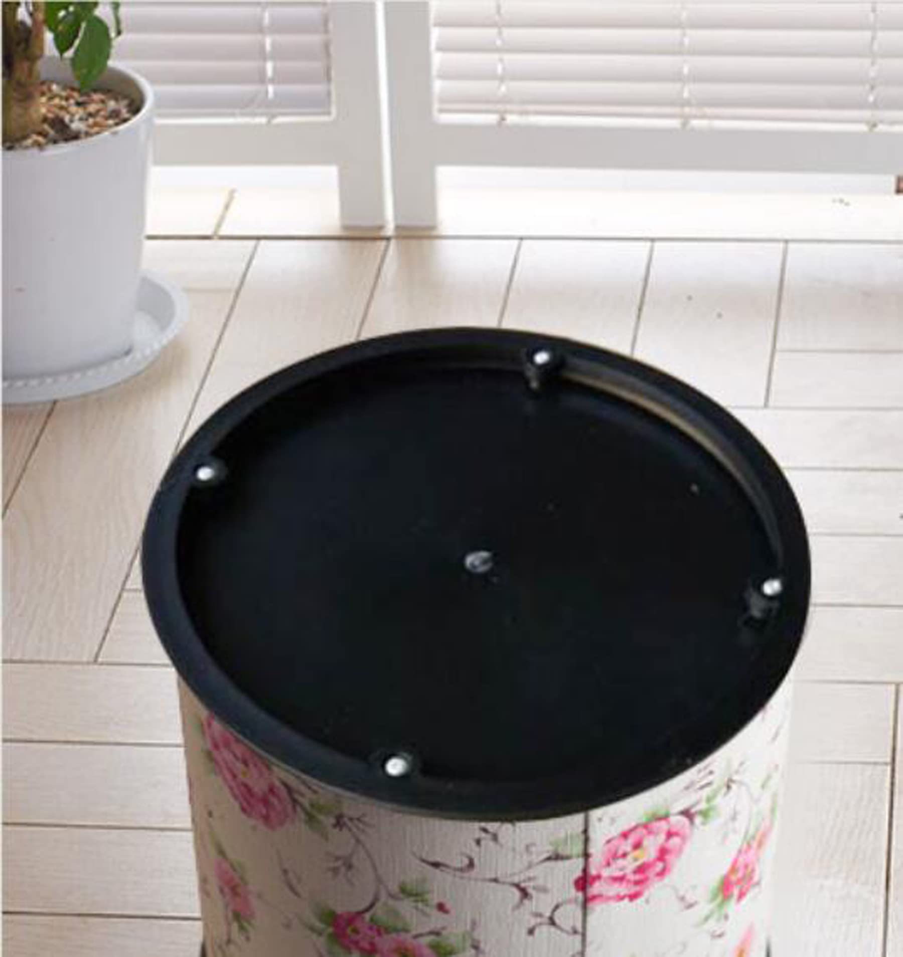 Happiness Decoration Round Garbage Bin Open Top 3.2 Gallon Trash Can for Home, Office, Kitchen, Bathroom,Bedroom, Living Room Wastebasket Waterproof Pu Leather Trash Can Decor (Pattern-D)
