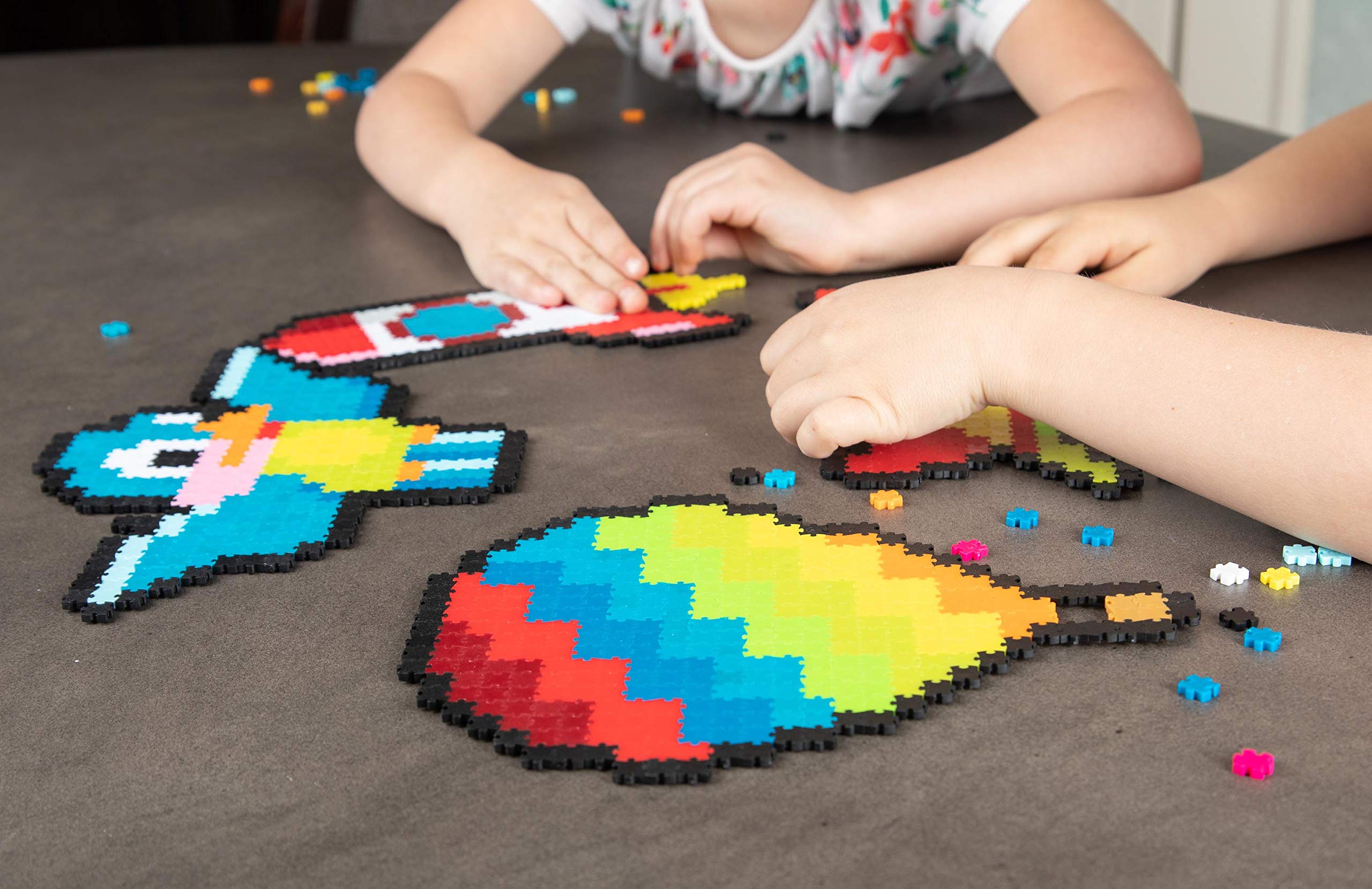 Fat Brain Toys Jixelz 700 Piece Set Roving Robots Pixelated Puzzle Art for Children, Suitable for Boys & Girls Aged 6 Years and Above