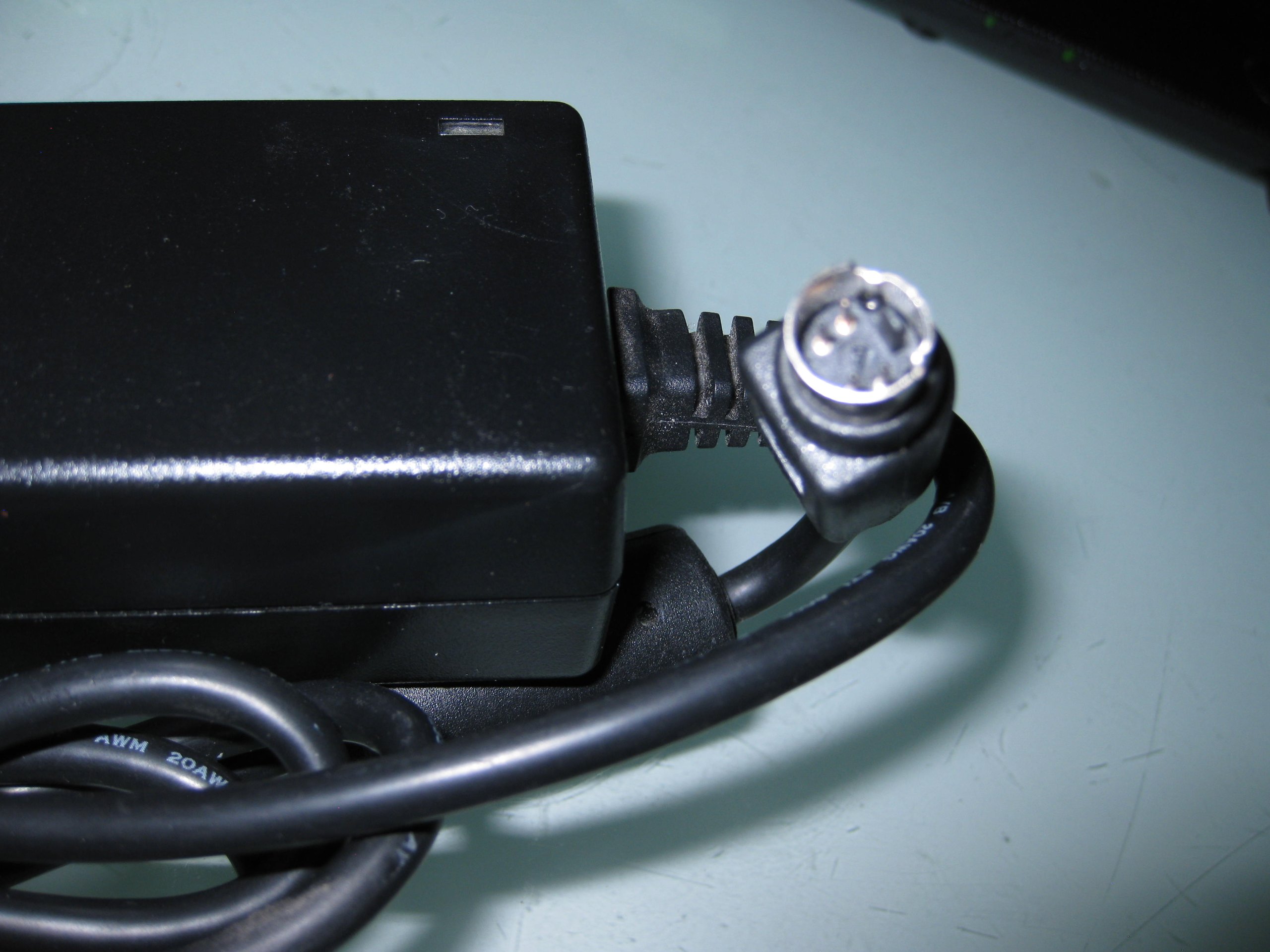 Genuine Jentec Technology 5V/2A, 12V/2A 5-Pin DIN Switching Power Adapter P/N JTA0202Y