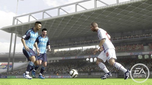 FIFA Soccer 10 - Xbox 360 (Renewed)