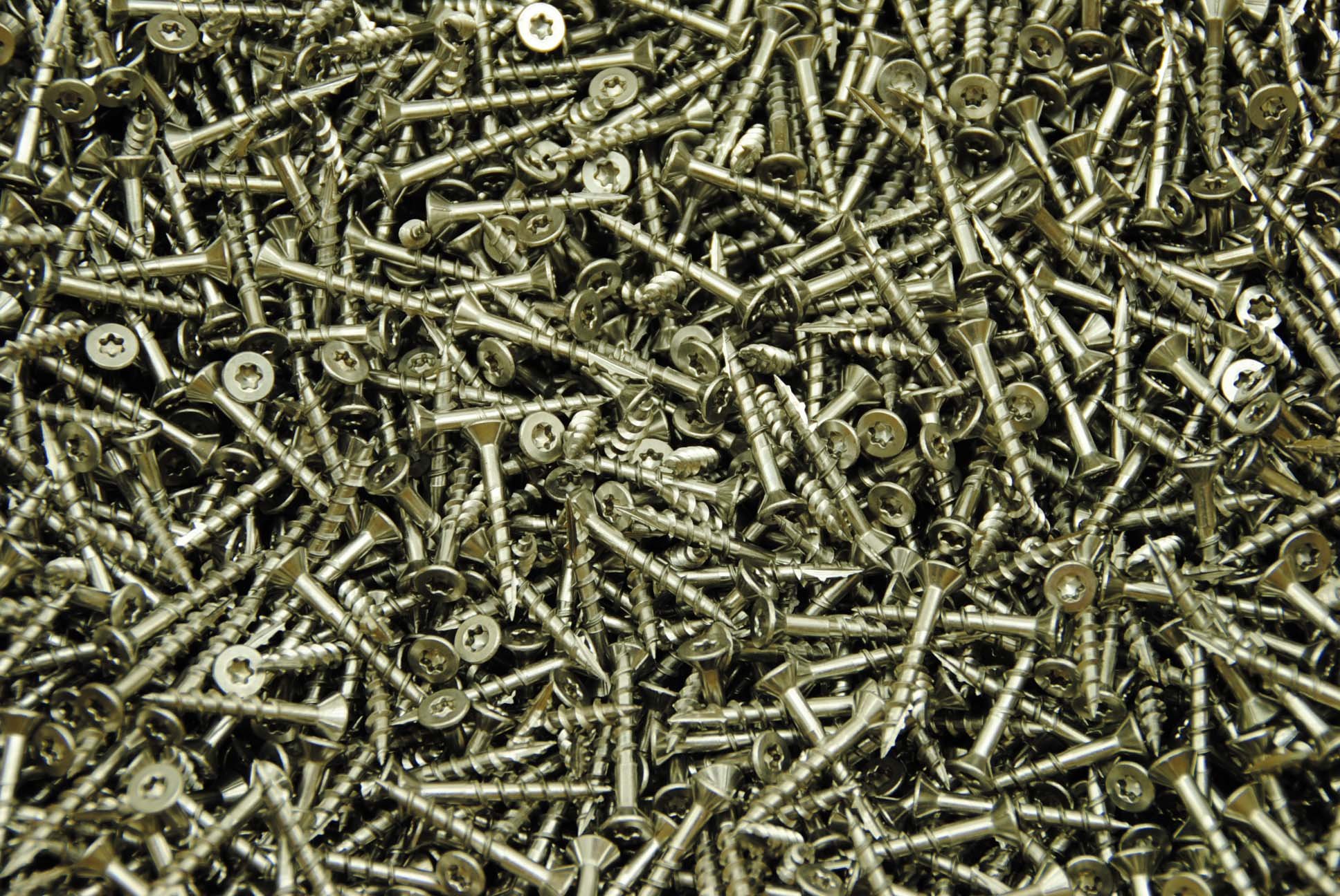 Lexar Industrial (500) Stainless Steel Torx T20 Star Flat Head 8 x 1-1/4 Deck Screw Type 17 Wood