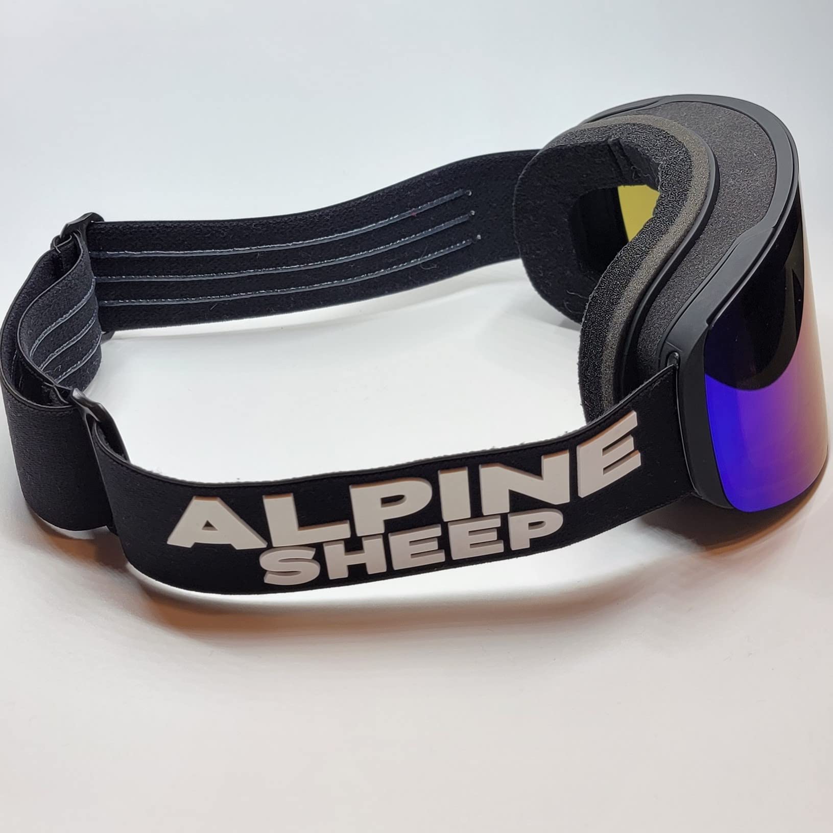 Alpine Sheep Ski & Snowboard Goggles, two magnetic interchangeable lenses, Men and Women (Black Frame, One Dark Blue; One Yellow)