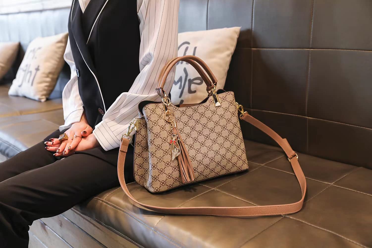 Eightown Beige Tote Bag for Women - Designer Top Handle Bag with Flowers Printing - High-capacity Shoulder Purse with Tassel Pendant(Beige strap)