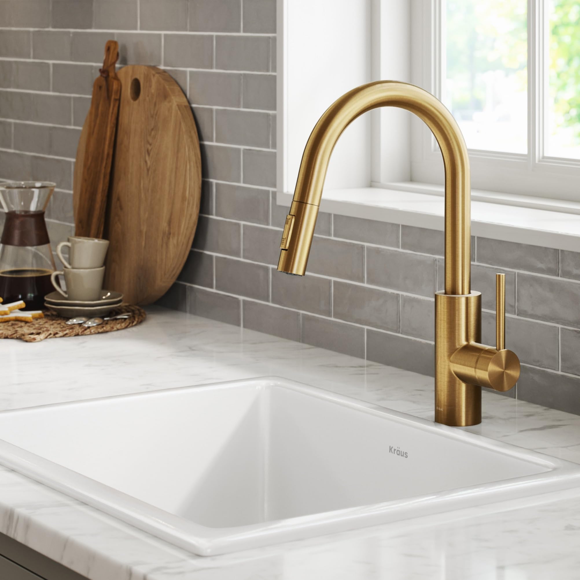 KRAUS Oletto Pull-Down Single Handle Kitchen Faucet with QuickDock Top Mount Installation Assembly in Brushed Brass, KPF-2620BB (Pack of 4)