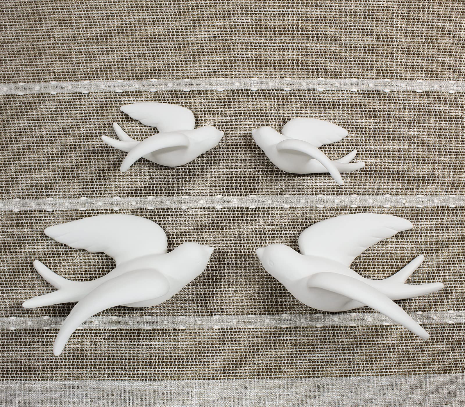 MORMEII 6PC White Ceramic Birds Figurines Wall Art for Home Garden Wall Decoration
