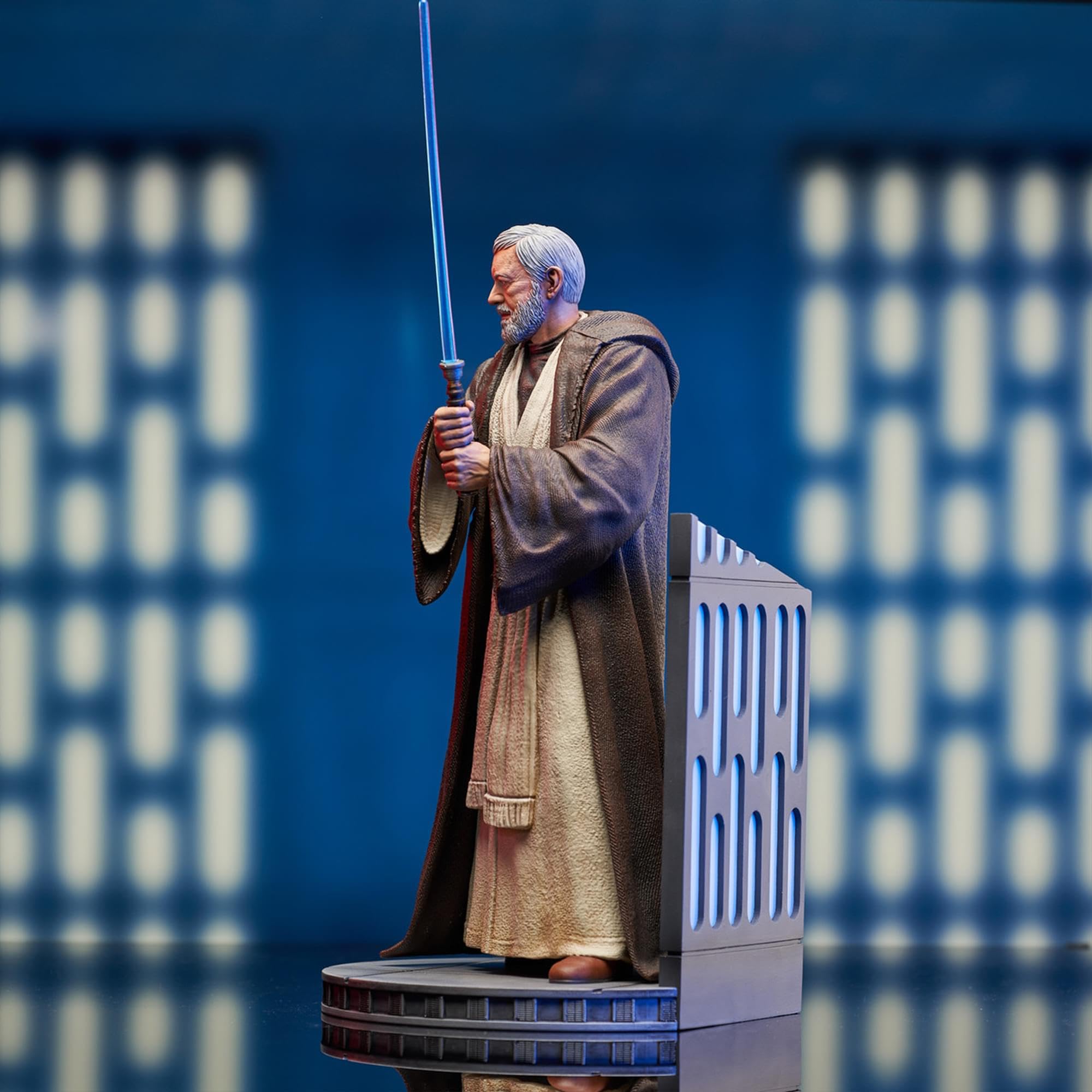 Diamond Select Toys Star Wars Milestones: A New Hope: Ben Kenobi 1:6 Scale Statue, Multicolor 12 inches
