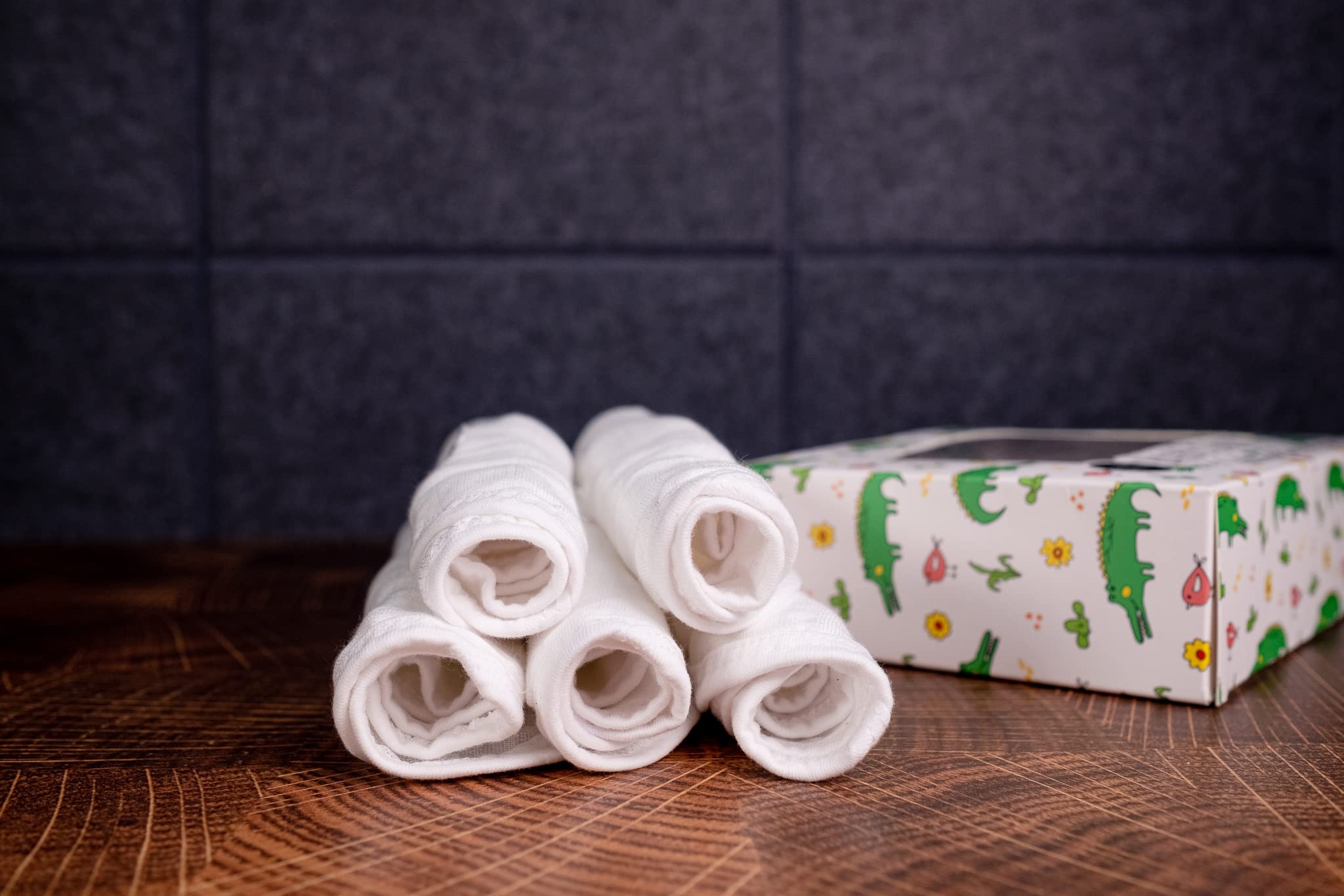 Baby Gator | Organic Bamboo Cotton Muslin Burp Cloths | 5-Pack 20 x 10 Inch | Machine Washable | Absorbent and Light
