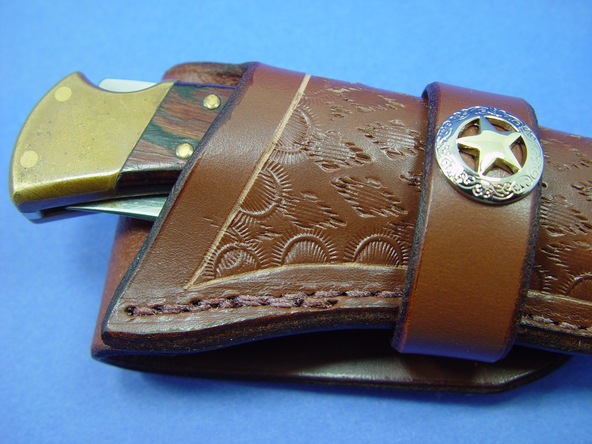 Custom Leather Sheath Made To Fit A Buck 110 or Similar Size Knife. Light Brown Western Style Sheath With Star Concho.