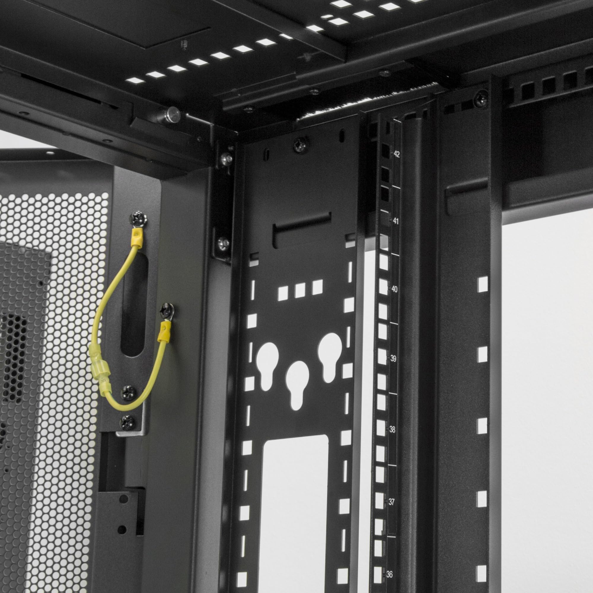 StarTech.com 4-Post 42U Server Rack Cabinet, 19" Data Rack Cabinet for IT Equipment Mount, Full Size Network Cabinet Storage
