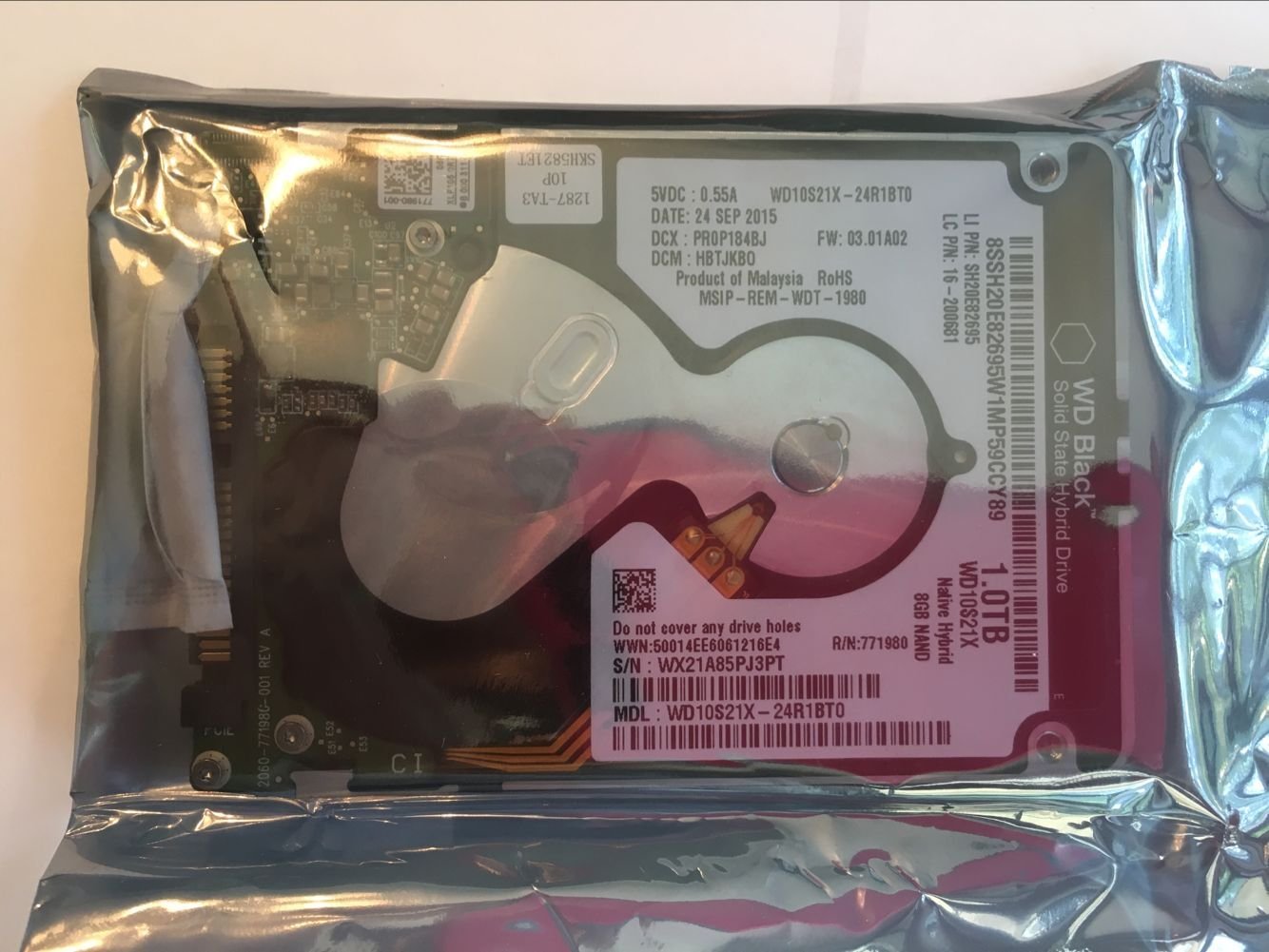 Western Digital WD10S21X 1TB SATA 6GB/S 5.4K RPM 16MB SSHD Solid State Hybrid hard drive