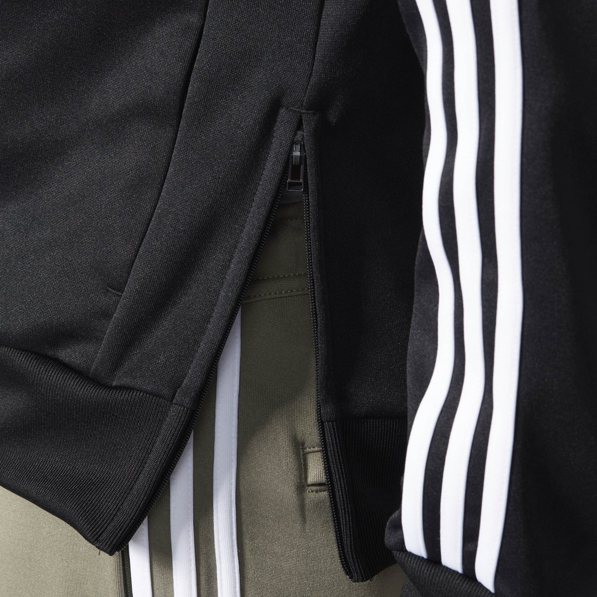 Adidas Originals Superstar Relaxed Men's Track Jacket Black bk3612 (Size S)