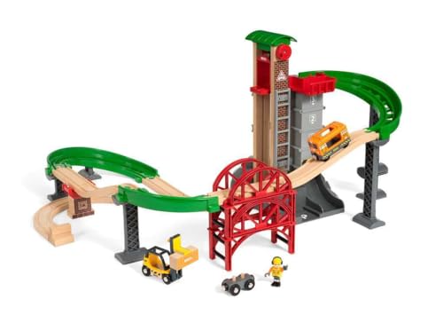 BRIO World 33887 Lift & Load Warehouse Set | 32 Piece Kids Train Toy Set with Wooden Tracks and Accessories | Interactive Design | FSC Certified Wood | for Ages 3 and Up