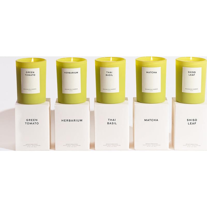 Brooklyn Candle Studio Green Tomato Summer Candle - Luxury Scented Candle, Vegan Soy Wax, Hand Poured in The USA, 70 Hour Slow Burn Time - 10oz