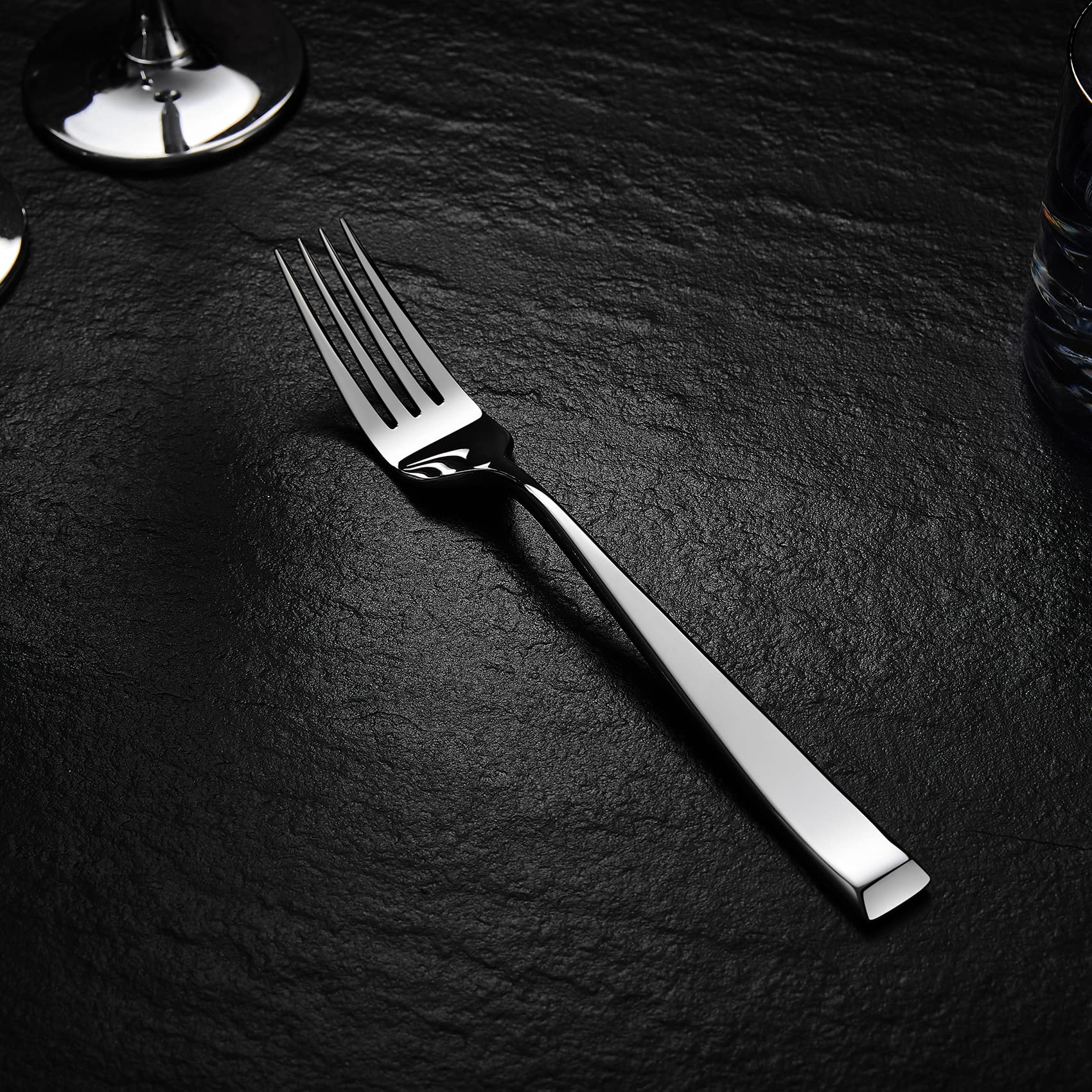 Royalrose Alexander Fine Forks, Set of 4, 18/10 Stainless Steel, Well Made, Dishwasher Safe, Heavy Duty Fork (8.1" Dinner Fork)