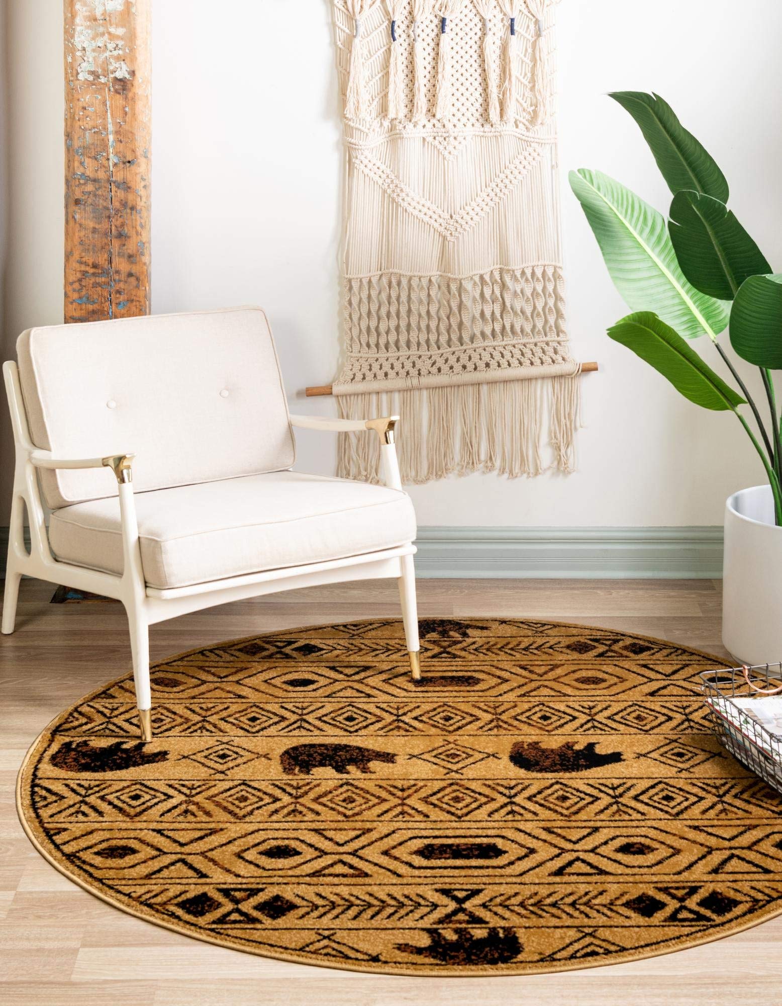 Rugs.com Pioneer Collection Rug β 4 Ft Round Cedar Medium-Pile Rug Perfect for Kitchens, Dining Rooms