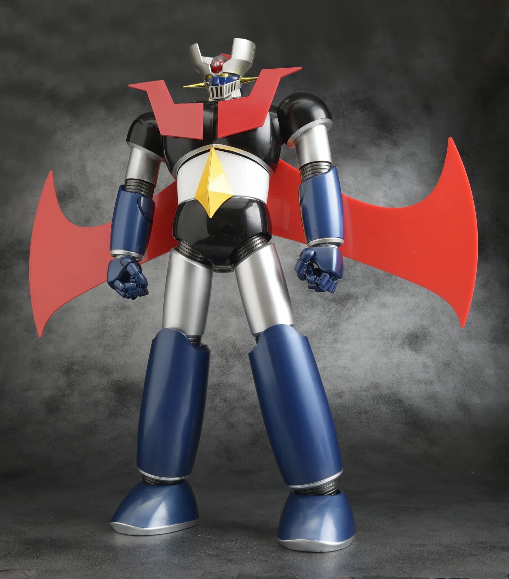 Evolution Toys Grand Action Bigsize Model: Mazinger Z Figure