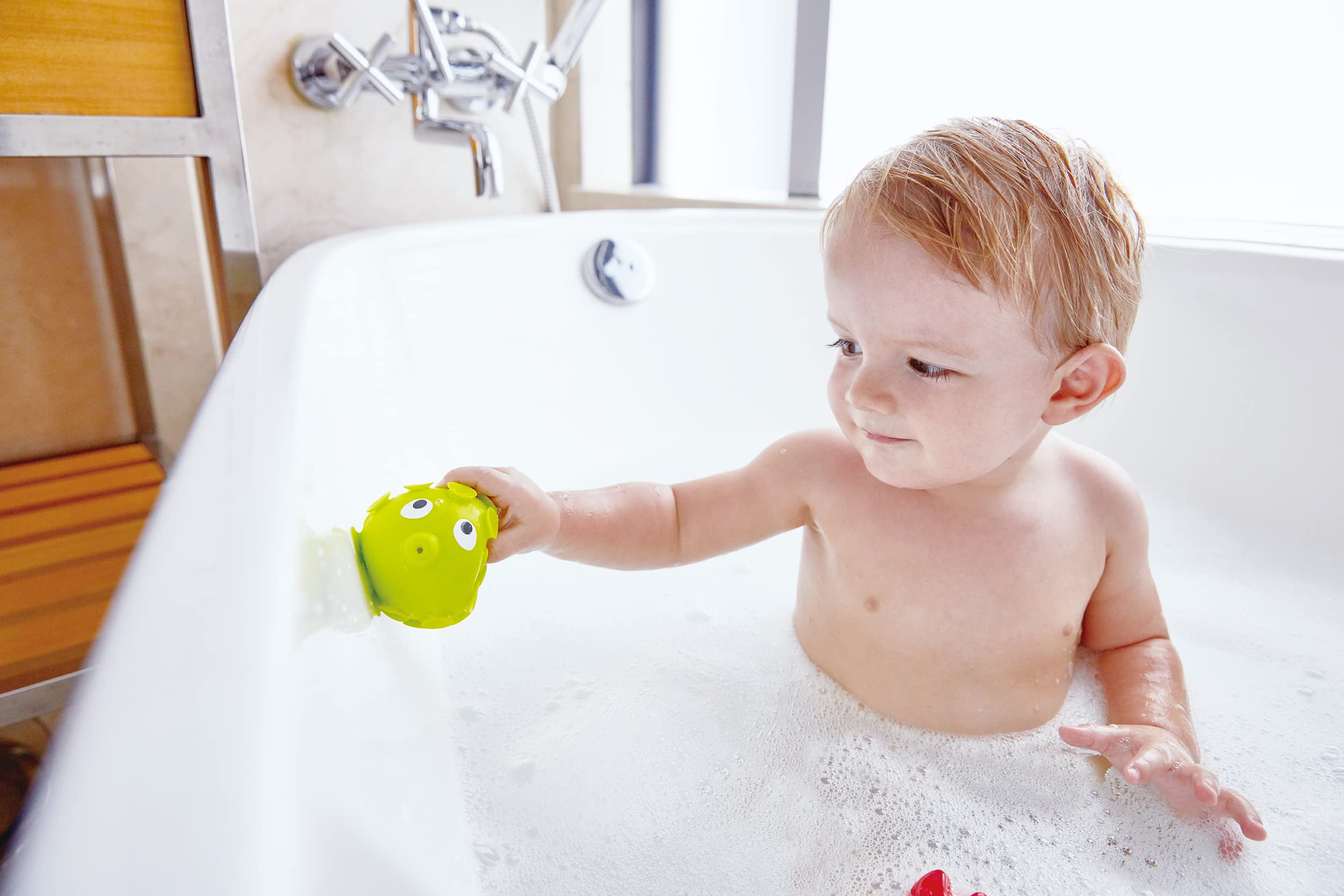 Hape Rock Pool Squirters | Colorful Baby & Toddler Bath Toys, Silicone and Non-Toxic Set, Water Spouting and Suction Crab & Fish