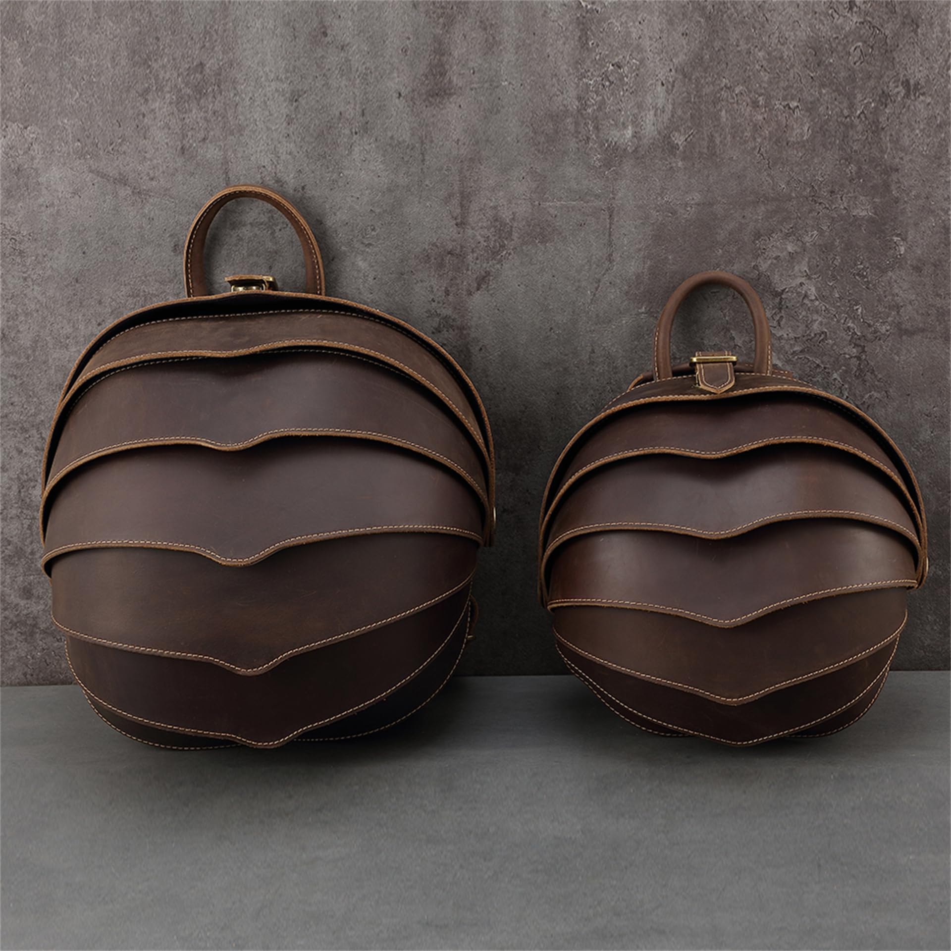 AIGUONIU Retro Personalization genuine leather backpack Beetle shape men leather backpack (Large Coffee)