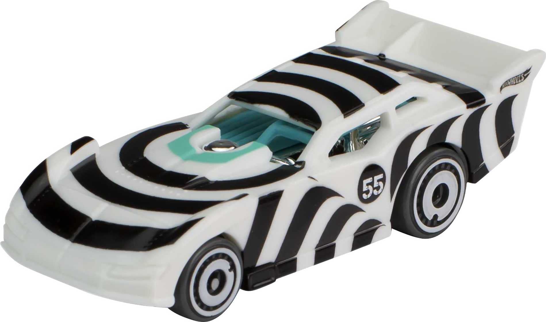 Hot Wheels Fast Pack Bundle with 15 Cars, 3 5-Packs of 1:64 Scale Racing Vehicles Themed Speed Blur, Nightburnerz & HW Flames, Gift for Collectors & Kids 3 & Up [Amazon Exclusive]