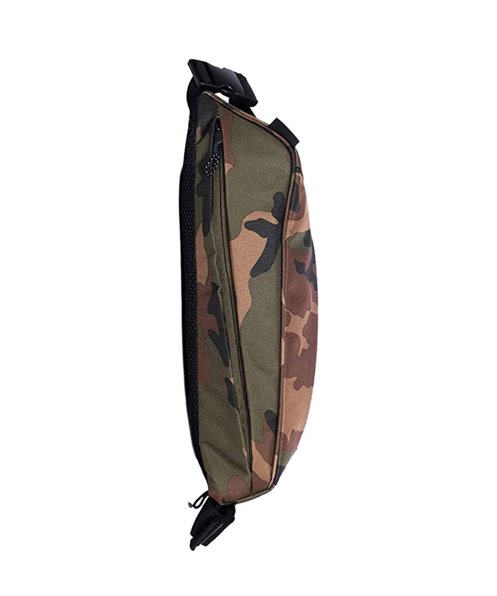 Everest unisex adults Woodland Camo Daily Sling Bag, Woodland Camo, One Size US