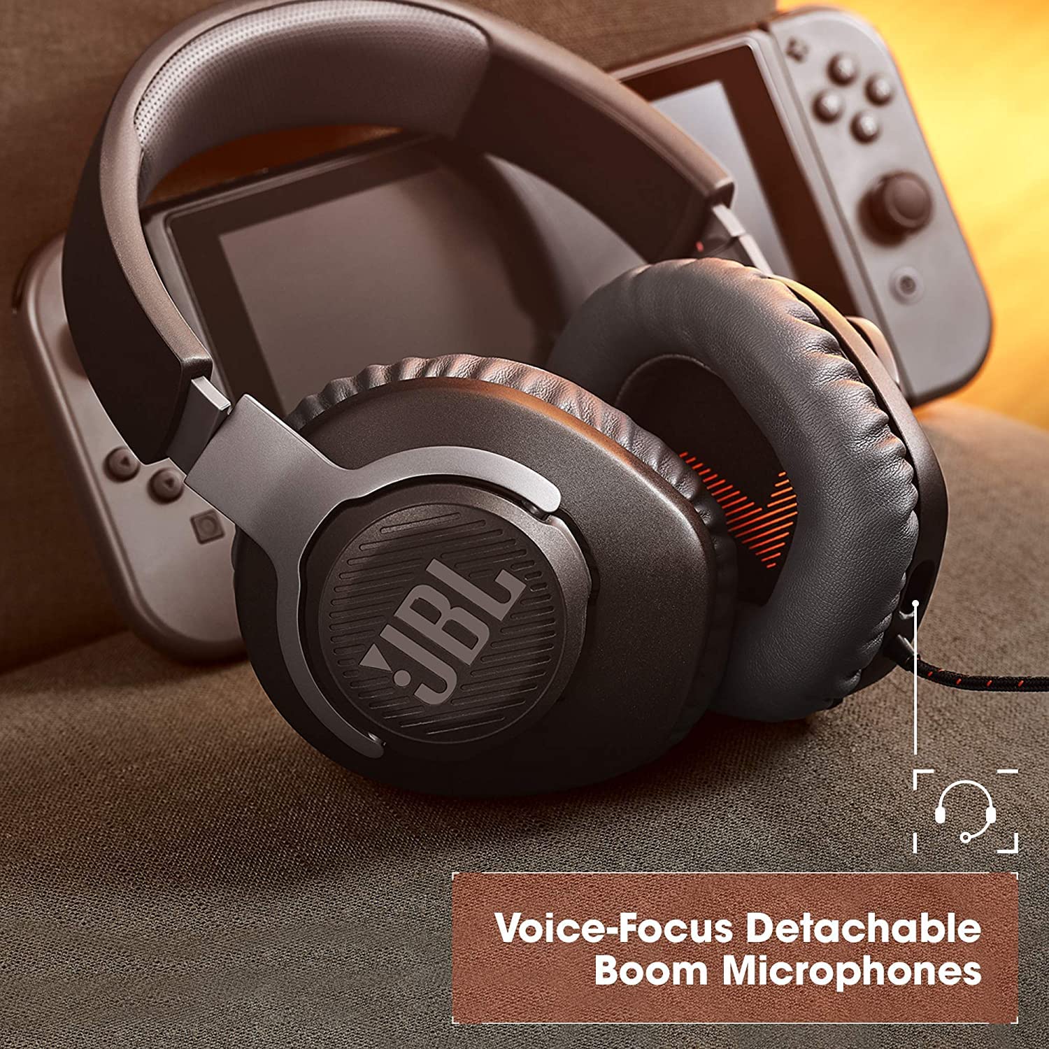JBL Quantum 100 Over-Ear Surround Sound Gaming Headphones Bundle with Deluxe CCI Cleaning Cloth (Black)