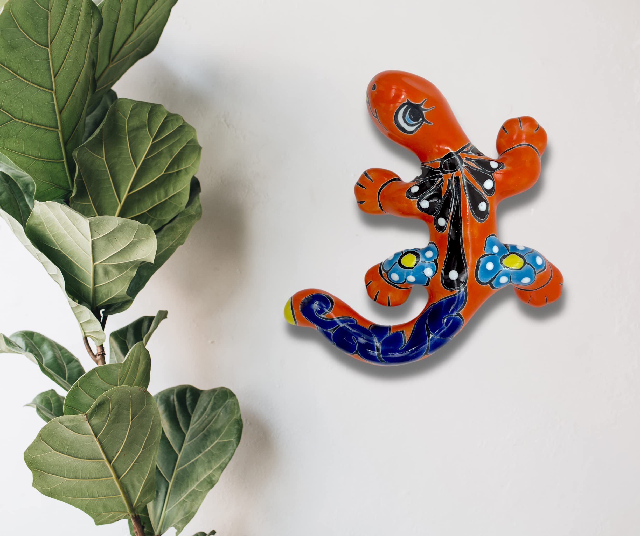 Colorful Ceramic Lizard - Talavera Pottery Mexican Garden Home Decor Creatures Salamander Dragonfly Animals Reptiles Hand-Painted Gecko Wall Art - Made in Mexico - Lagartija