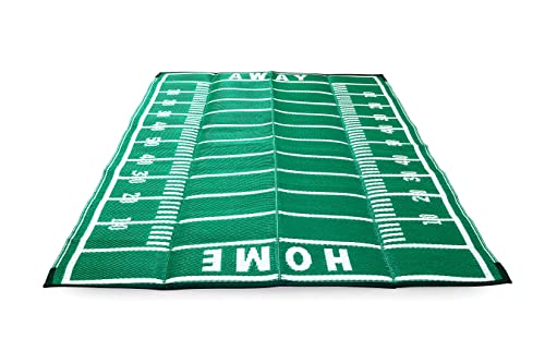 Camco 5'x 6-1/2' Handy Mat with Strap | Ideal for picnics, Beaches, RVing and outings | Weather-Proof | Football Field Print (42819)