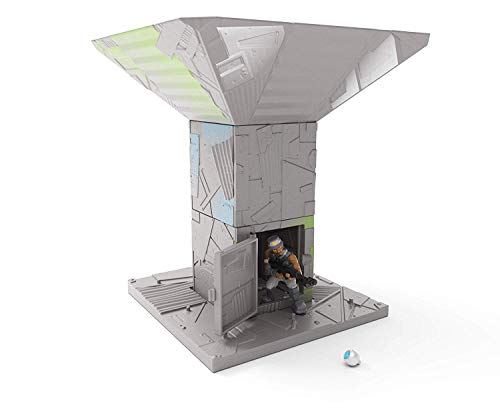 FORTNITE Battle Royale Collection: Port-A-Fort Playset & Infiltrator Figure