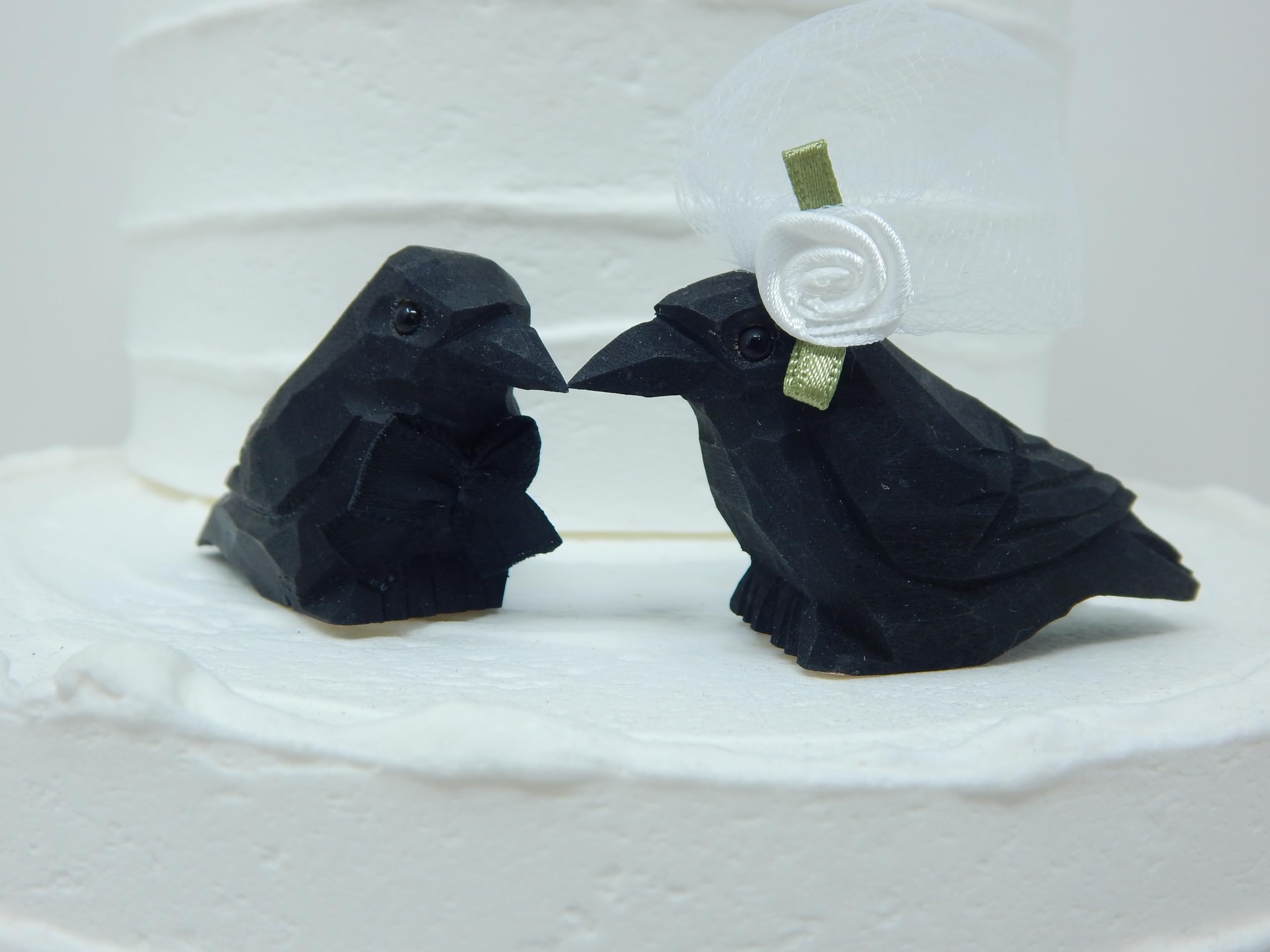 Raven Crow Black Birds Cake Topper Bride & Groom Wedding Engagement Anniversary Carved Wood Statue