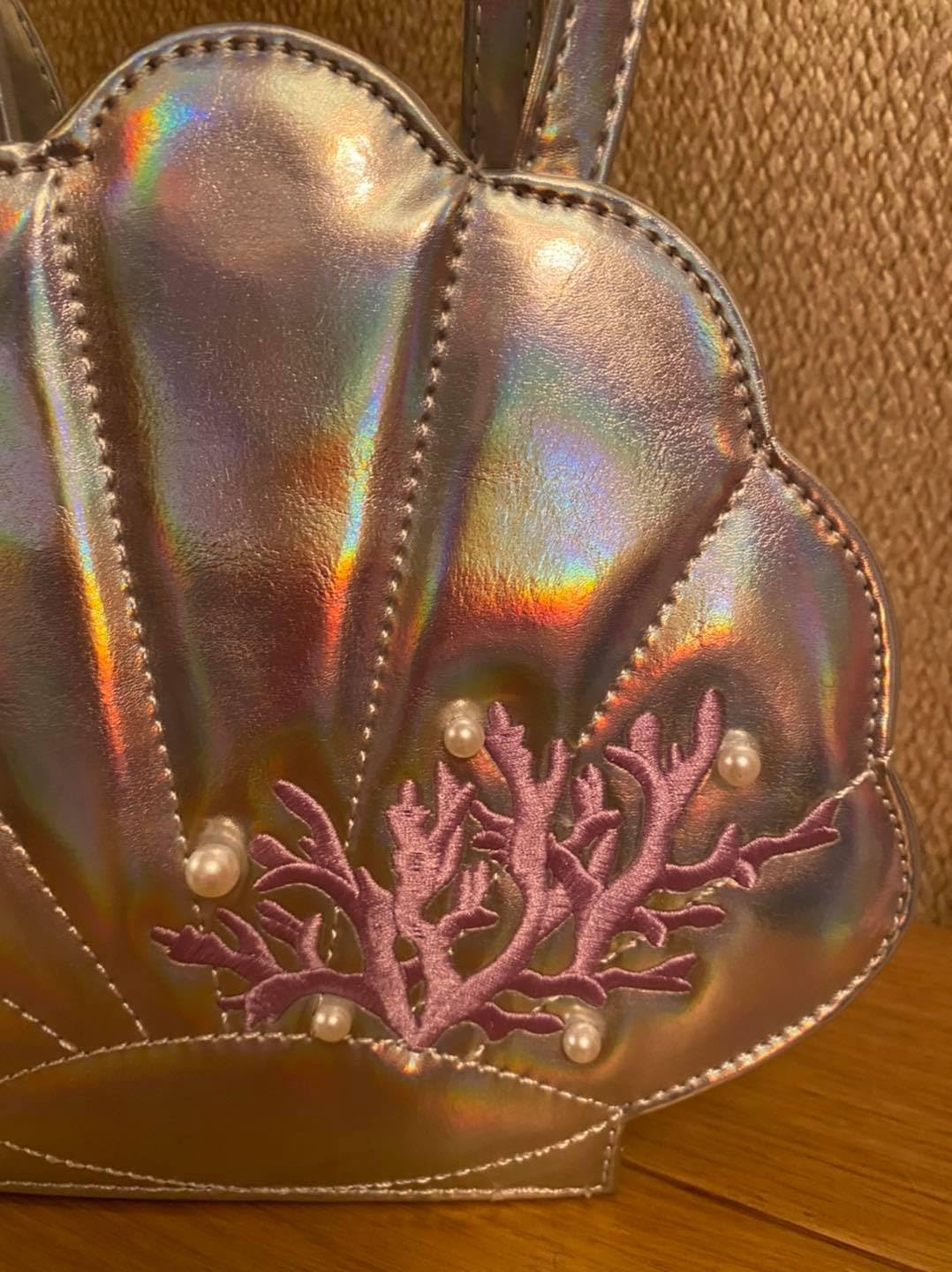 Lost Queen Women's Ariel Iridescent Shell Pearl Handbag Mermaid Crossbody Purse