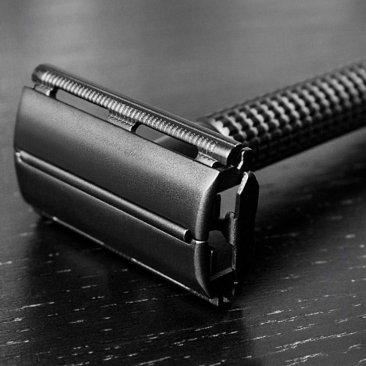 QSHAVE Double Edge 4 inch Long Handle Safety Razor for Men or Women Twist Butterfly Open Matte Black Steel Coating (1 Razor + 5 pcs Titanium Coated Blades + Leather Travel Case)