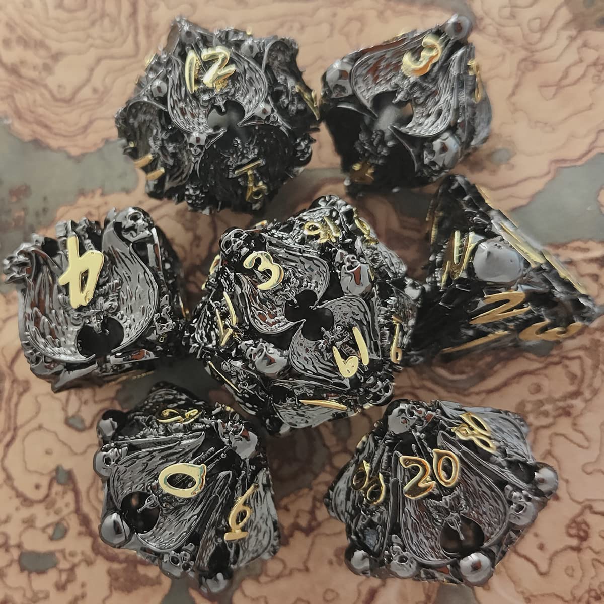 AllInDOOR Skull DND Dice Hollow Metal D&D Polyhedral Role Playing Game Dice 7pcs TRPG Accessories (Black Gold Numbers, Easy to Read)