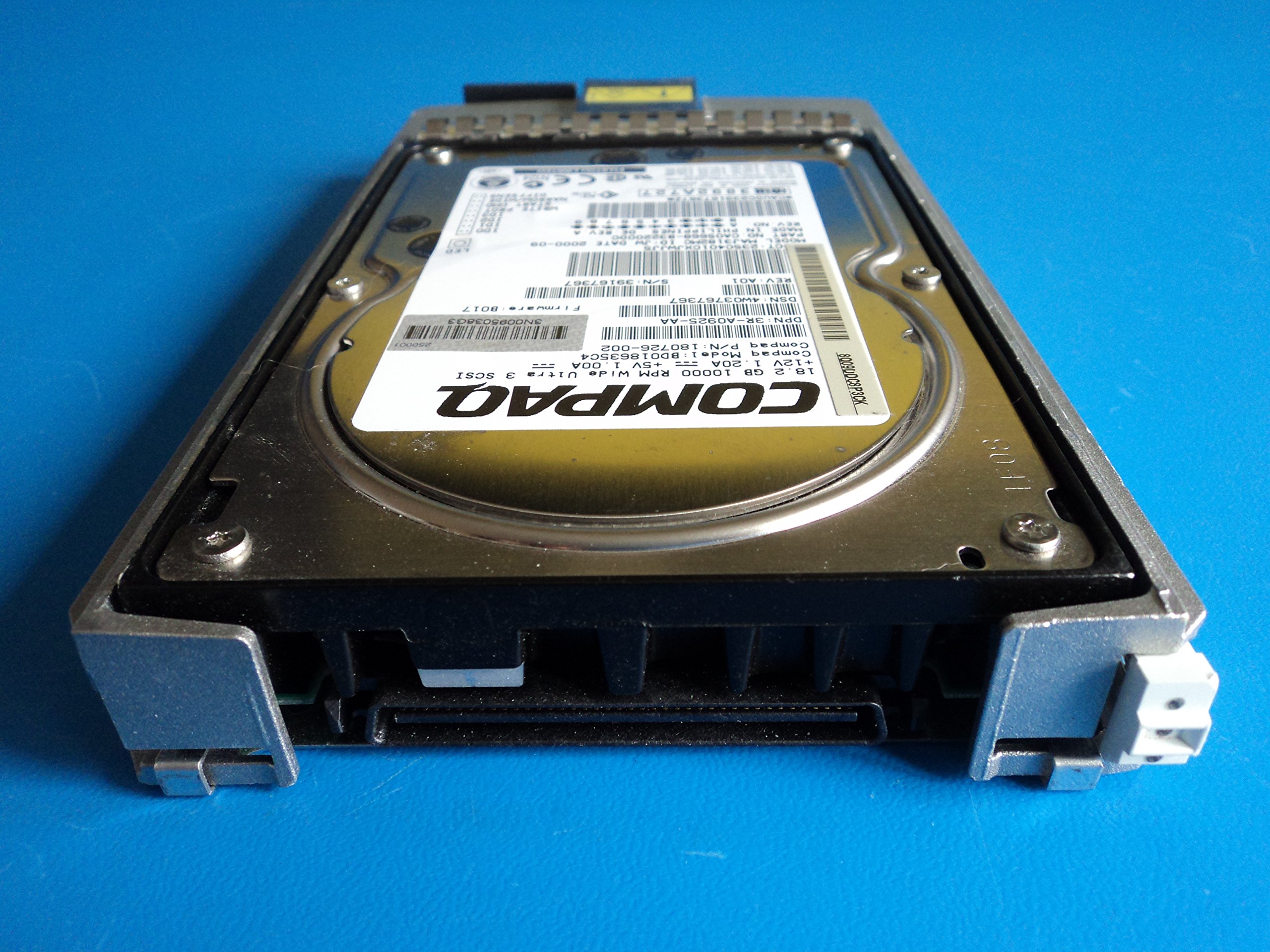 Compaq 18.2GB 10K U3 SCSI HDD, BD018635C4, 180726-002, MAJ3182MC, CA05668-B33600DL, 152190-001 W/Tray
