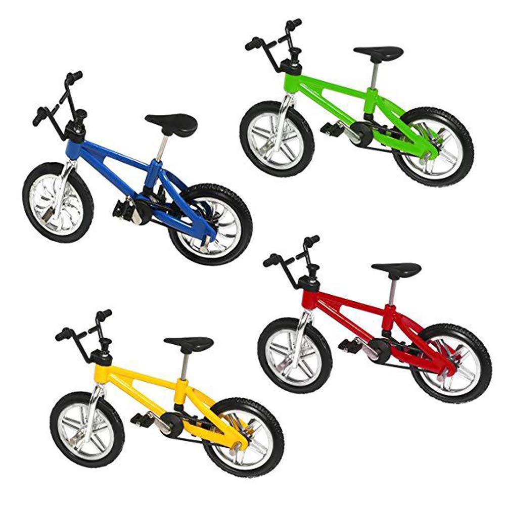 NSVJVY 18 Pieces Mini Finger Toys Skatepark Set Finger Skateboards Finger Bikes Scooter Tiny Swing Board Fingertip Movement Favors Replacement Accessories (Size:18PCS)