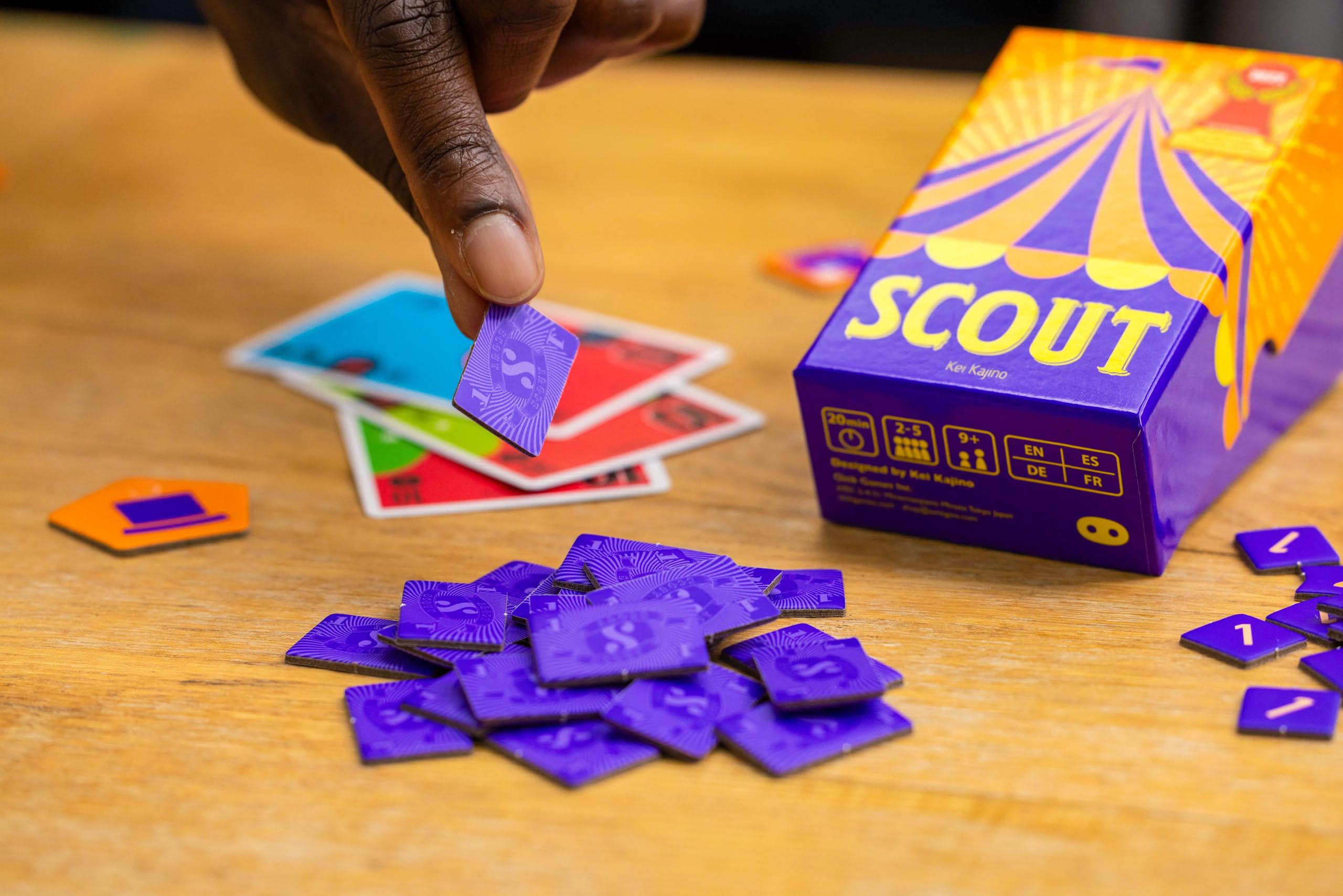 Oink Games Scout - Easy-to-Learn Japanese Strategy Card Game | Game of The Year Nominee | Great for Secret Santa & Stocking Stuffers | Ages 9+