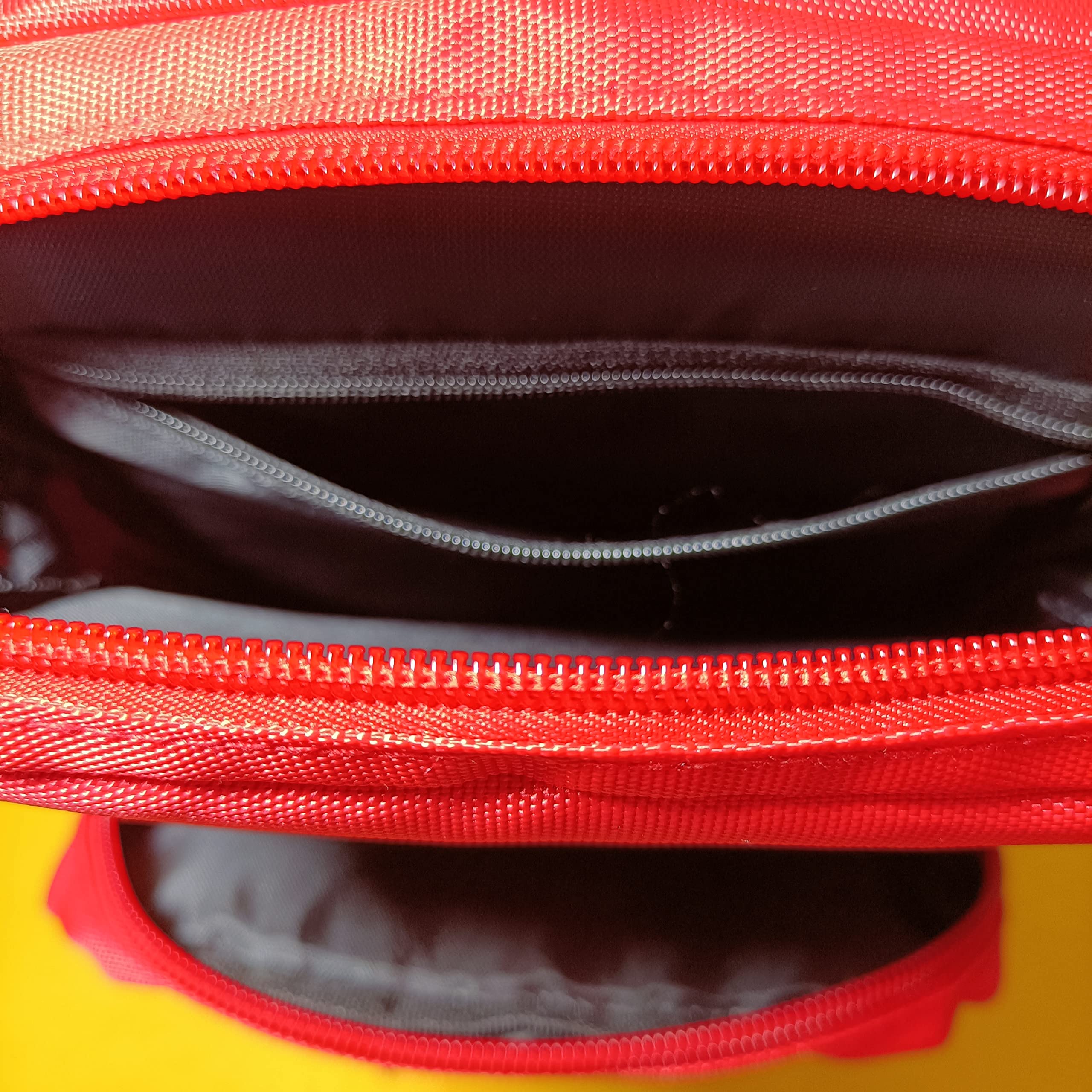 New multifunctional storage bag for Switch Lite/Switch OLED,Convenient crossbody