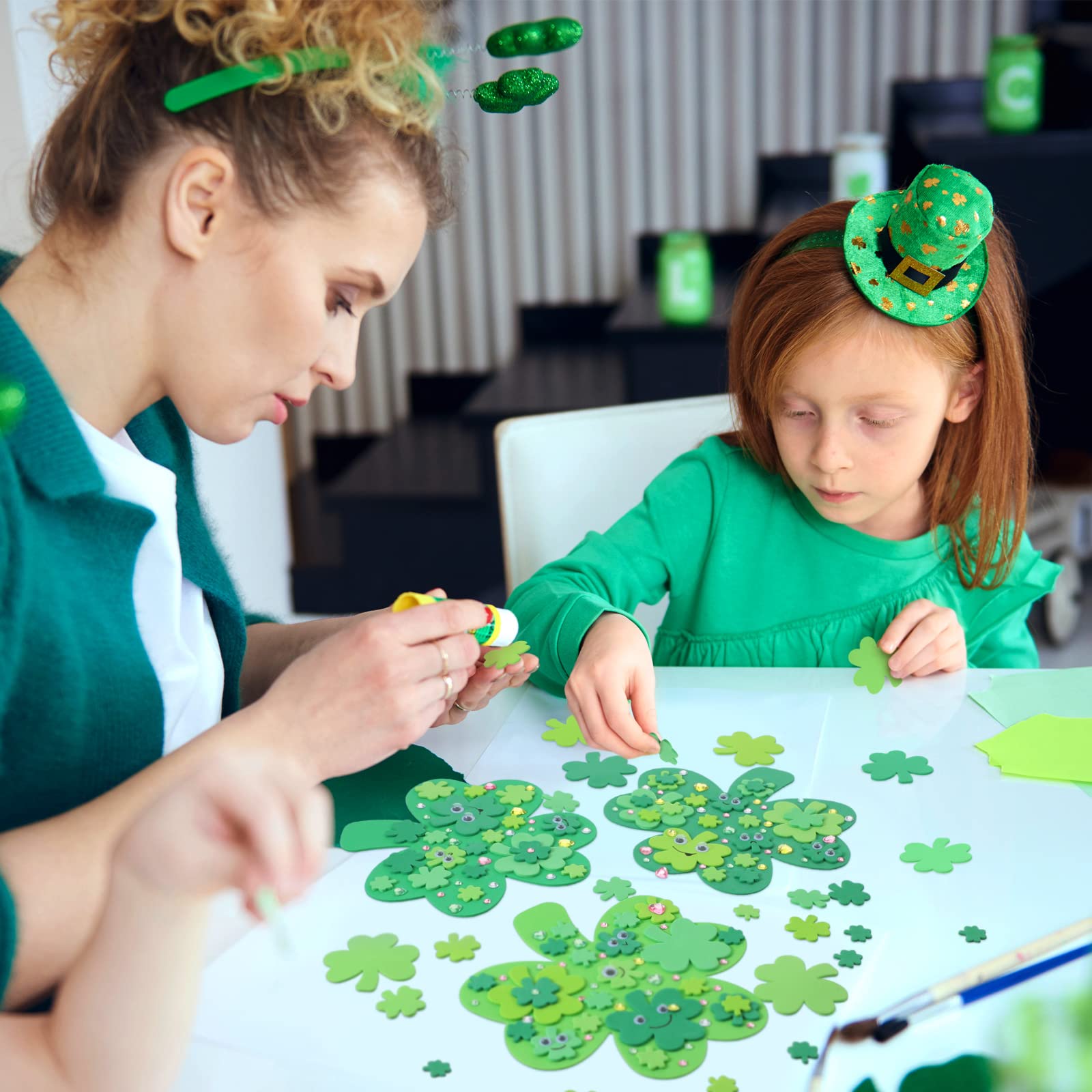 Tenare 662 Pcs St. Patrick's Day Foam Craft Kit for Kids Includes Lucky Irish Four Leaf Foam Sticker Shamrock Gem Sticker Self Adhesive Googly Eye Sticker for St. Patrick's Day Decor Party Favor Craft