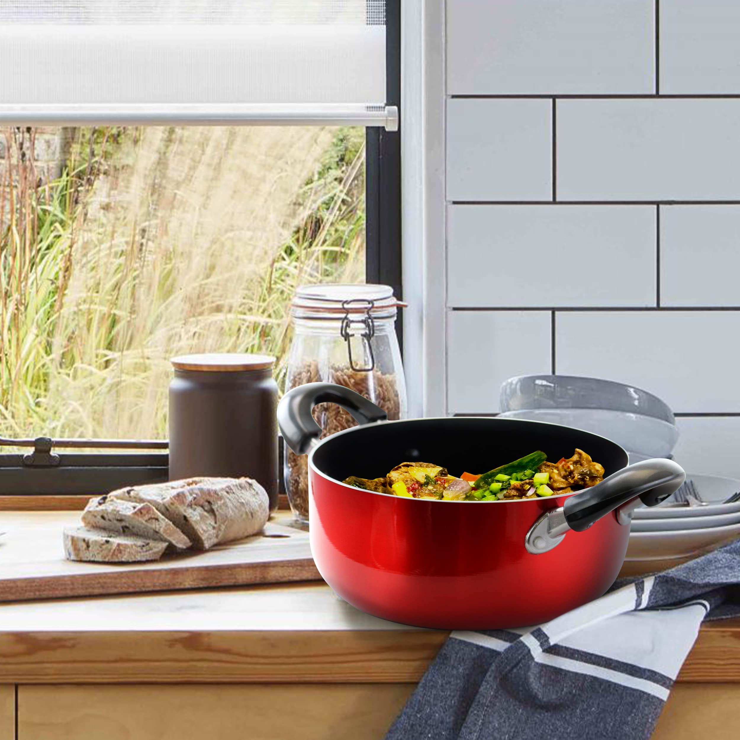 Better Chef Dutch Oven 5 Quart Aluminum, Red