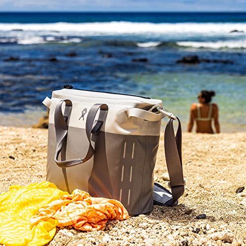 Hydro Flask 18 L Day Escape Soft Cooler - Reusable Travel Bag - Insulated, Waterproof, BPA-Free, Non-Toxic
