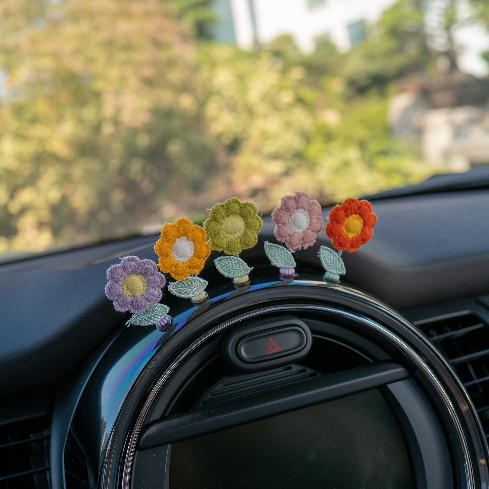 andorelse Cute Crochet Sun Flowers Shaking Bobbleheads for Car Interior Dashboard Decorations Accessories Home Office Desk Decor (7)