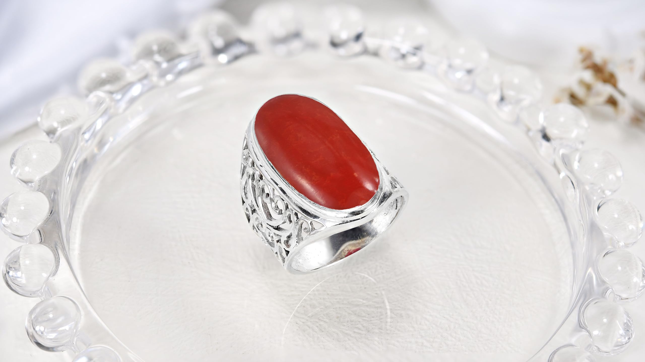 AeraVida Bold Lrg Oval Reconstructed Red Coral Intricate Heart Filigree .925 Sterling Silver Ring (8)
