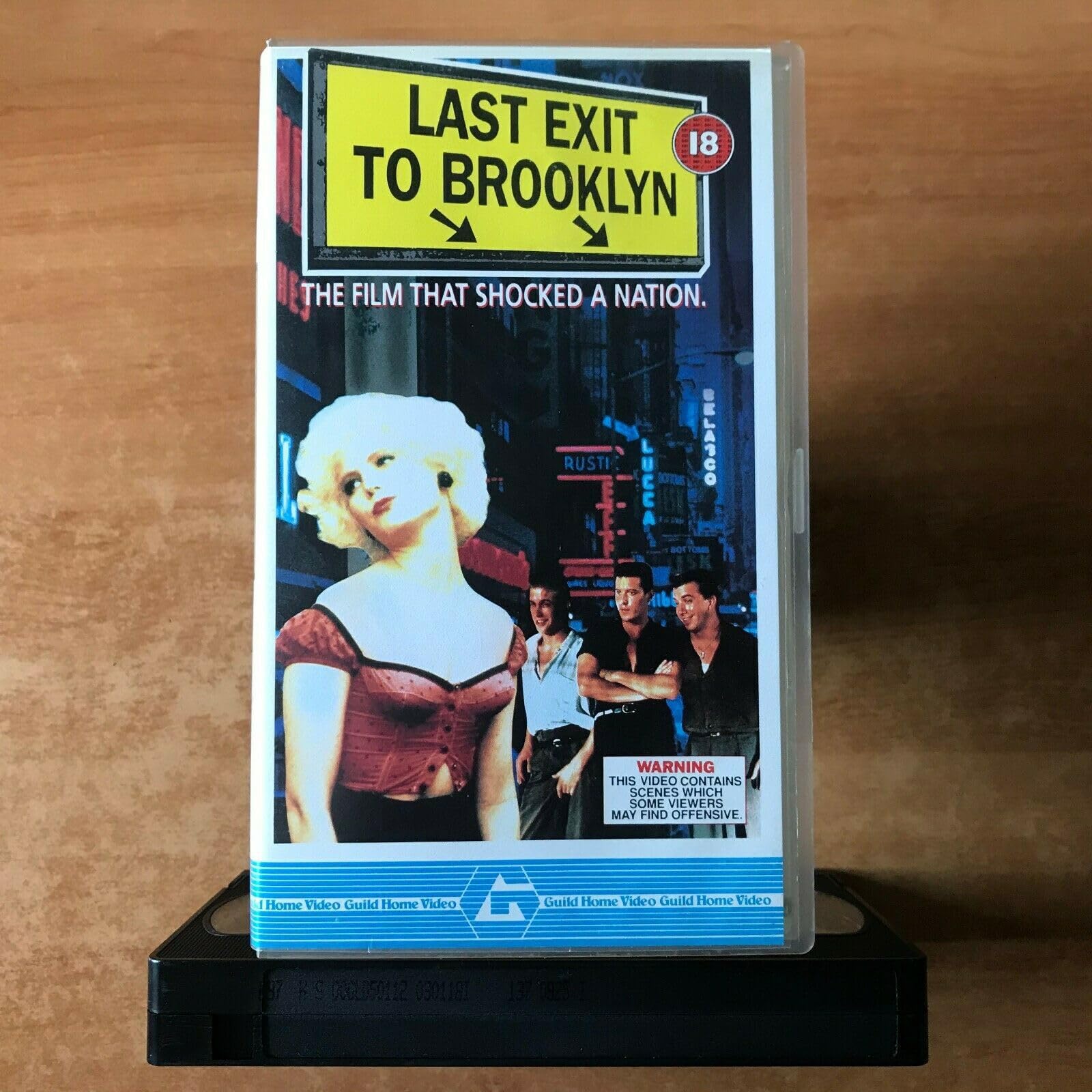 Labyrinth [VHS]