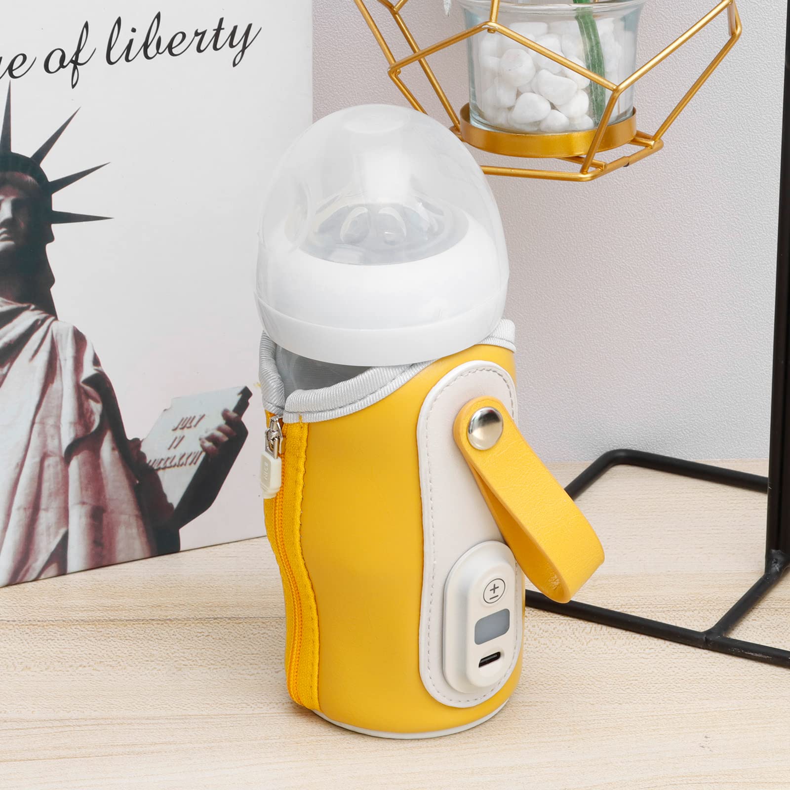Baby Bottle Warmer, Baby Bottle Insulation Cover, Frequency Conversion Bottle Insulation Cover, Adjustable Handheld Buckle Milk Bottle Heating Cover with Temperature Control for Family Car Travel