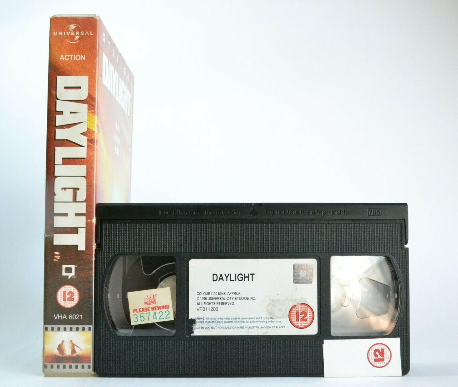 Daylight (1996): Disaster Thriller - Large Box - Sylvester Stallone - Pal VHS
