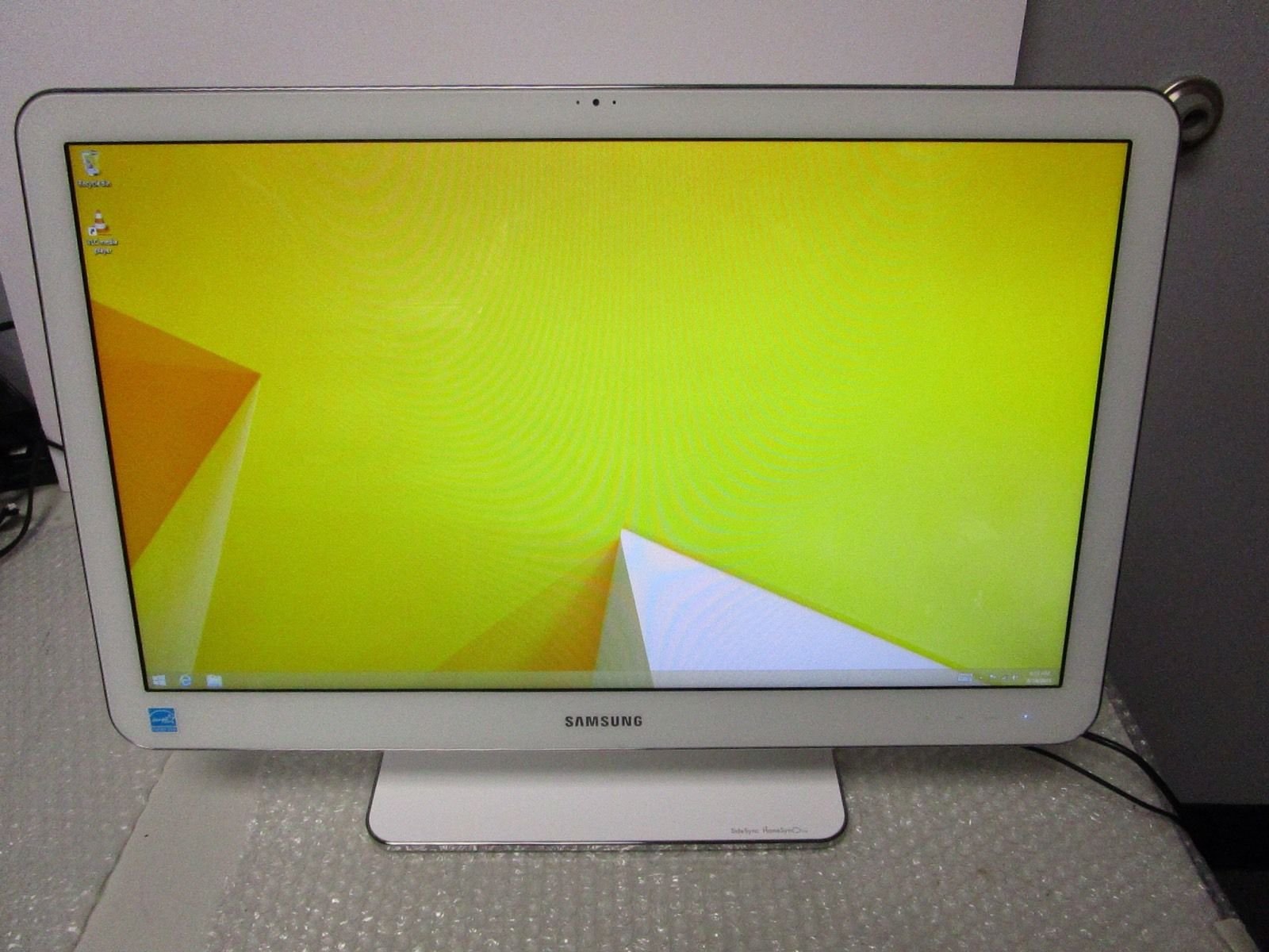 Samsung ATIV One 5 Style DP515A2G-K02US 21.5-Inch Desktop (White)