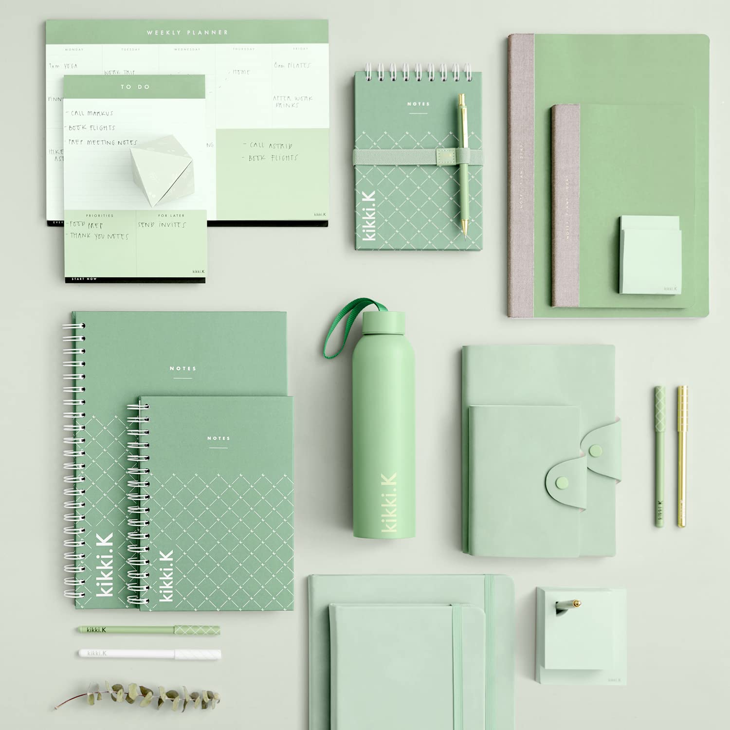 A4 Lined Notebook - Thyme: Essentials. 152 Pages of Quality Lined Paper. Fits All A4 Refillable Items. Fabric Spine with Gold Foil Detailing by kikki.K